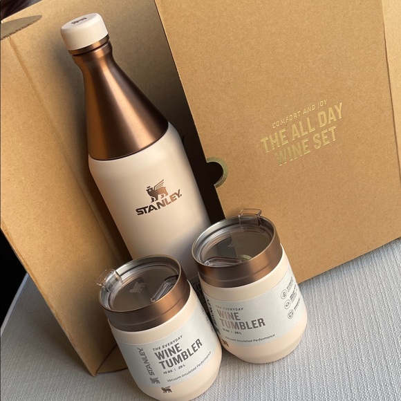 Stanley | Kitchen | Stanley All Day Wine Gift Set Gilded Sugar | Poshmark